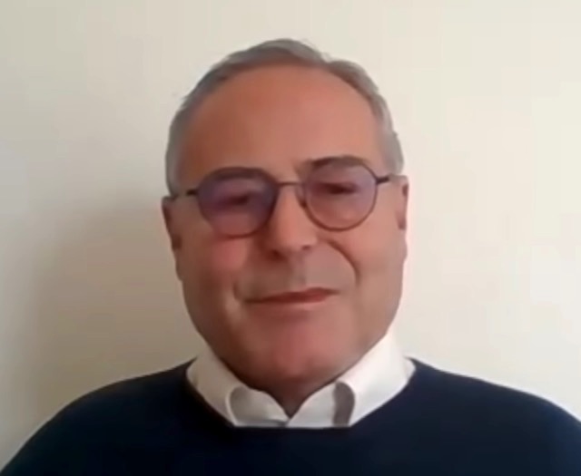 Pr Christian Perronne : "On entretient la peur des Français tous les ...